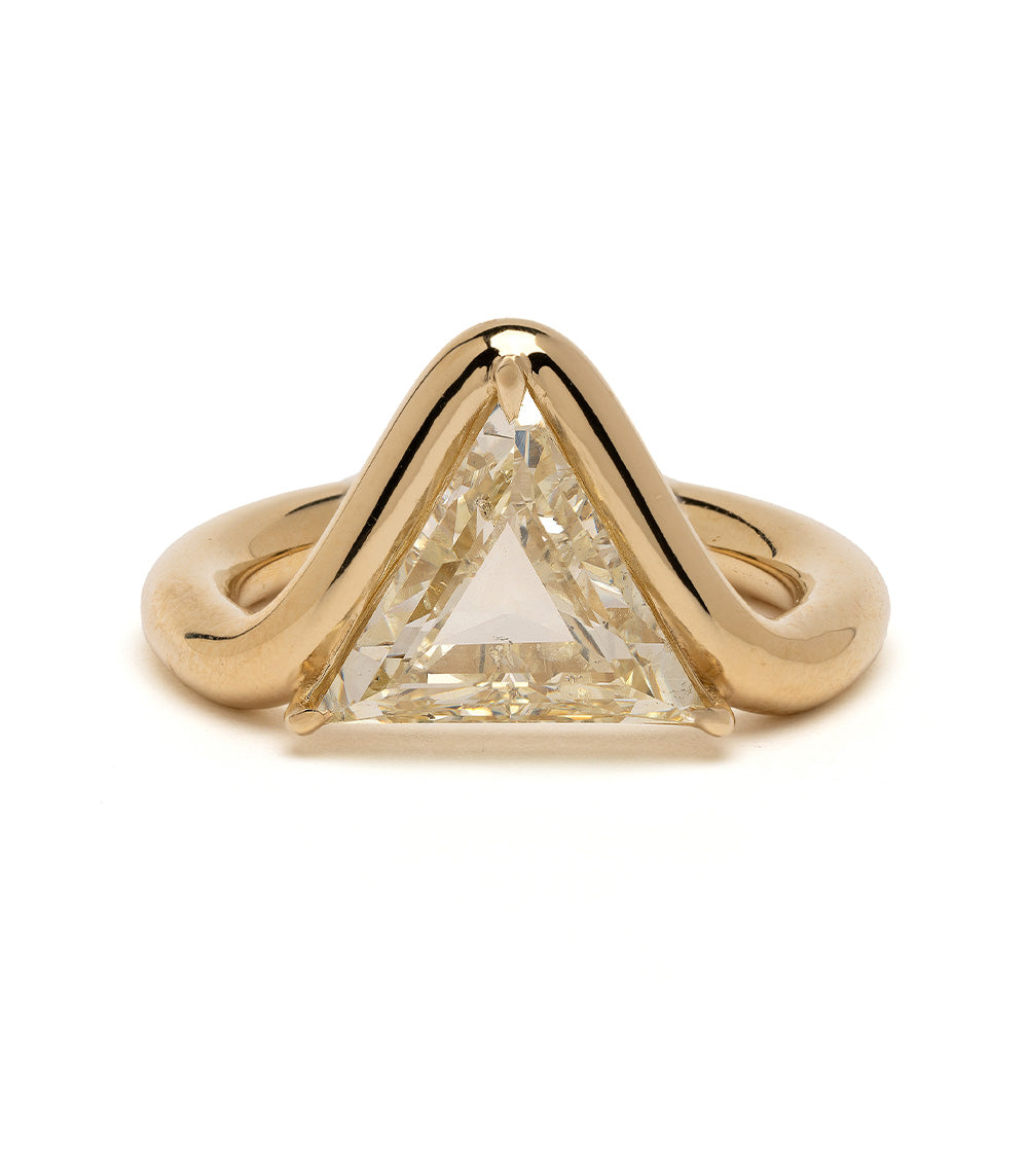 Aura – Sofia Kaman