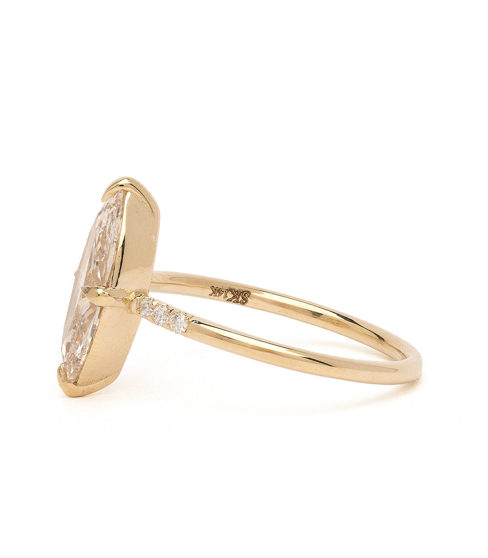 Kate – Sofia Kaman