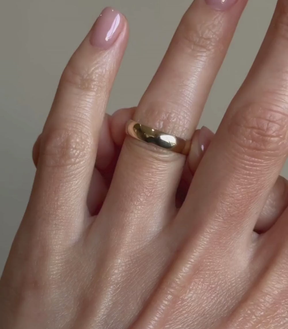 The Essential Band 4MM – Sofia Kaman